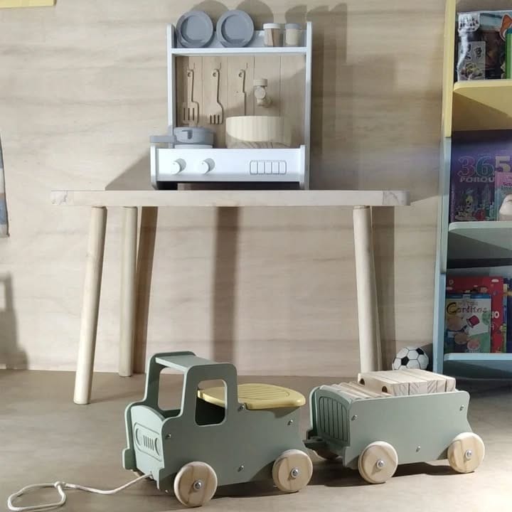 Camioncito de aventuras + tráiler + piezas de madera – Alquimóvil